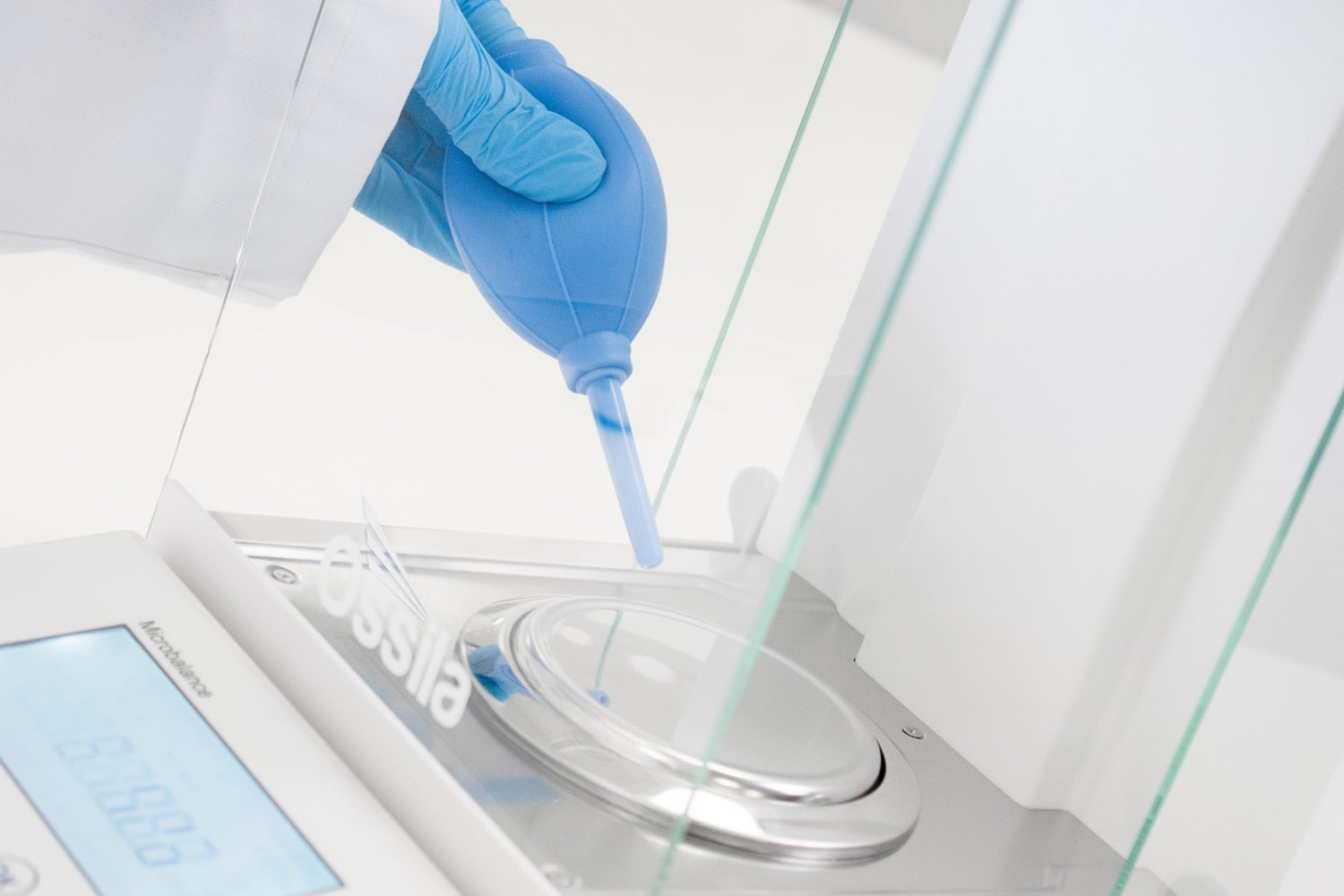 Microbalance | High Accuracy Lab Scales | Ossila