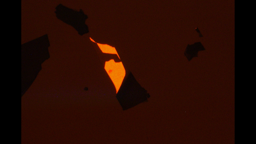 Viscoelastic transfer of 2D material using PDMS | Ossila