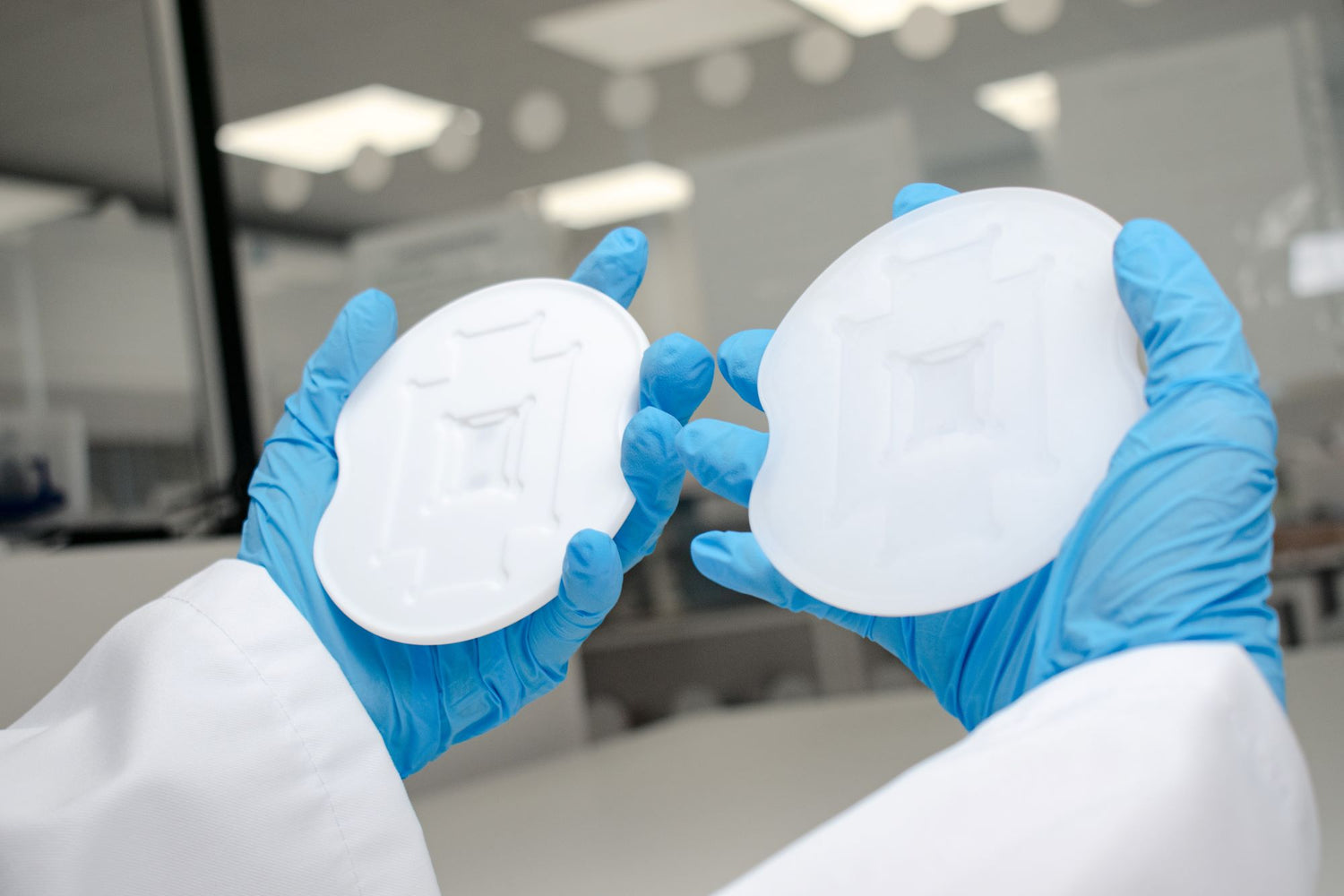 Spin Coater | Low Price, Vacuum-Free System | Ossila