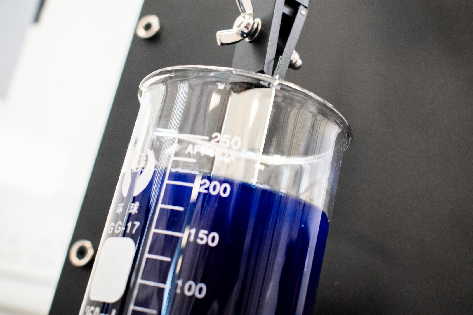 Dip Coater | Low Price Precision Dip Coating | Ossila