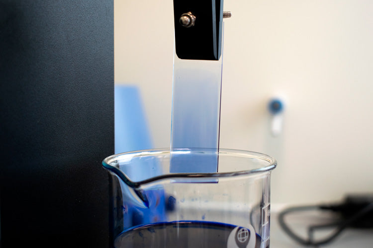 Dip Coater, Low Price Precision Dip Coating Machine | Ossila